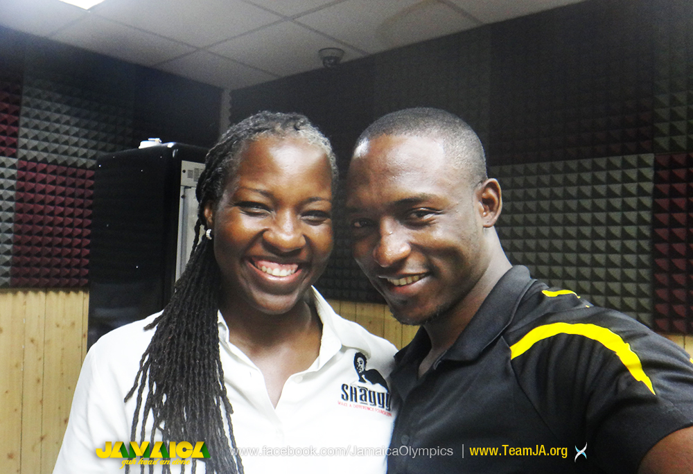 Kenneth Edwards (KenMan) speaks to Alan Magnus and Paula-Anne Porter ...