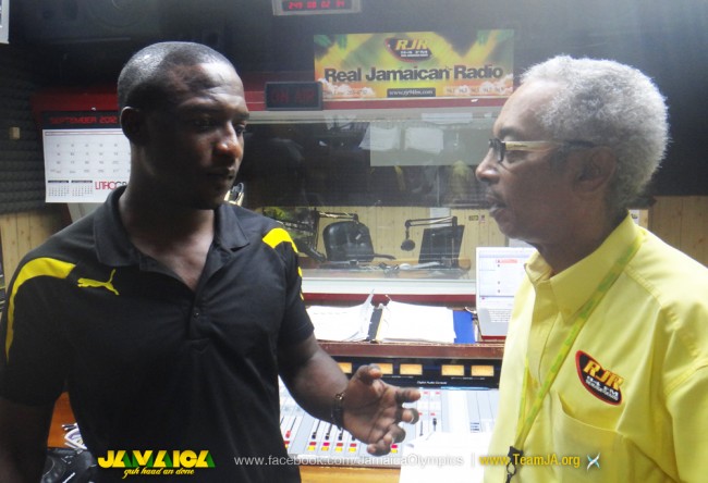 Kenneth Edwards (KenMan) speaks to Alan Magnus and Paula-Anne Porter ...